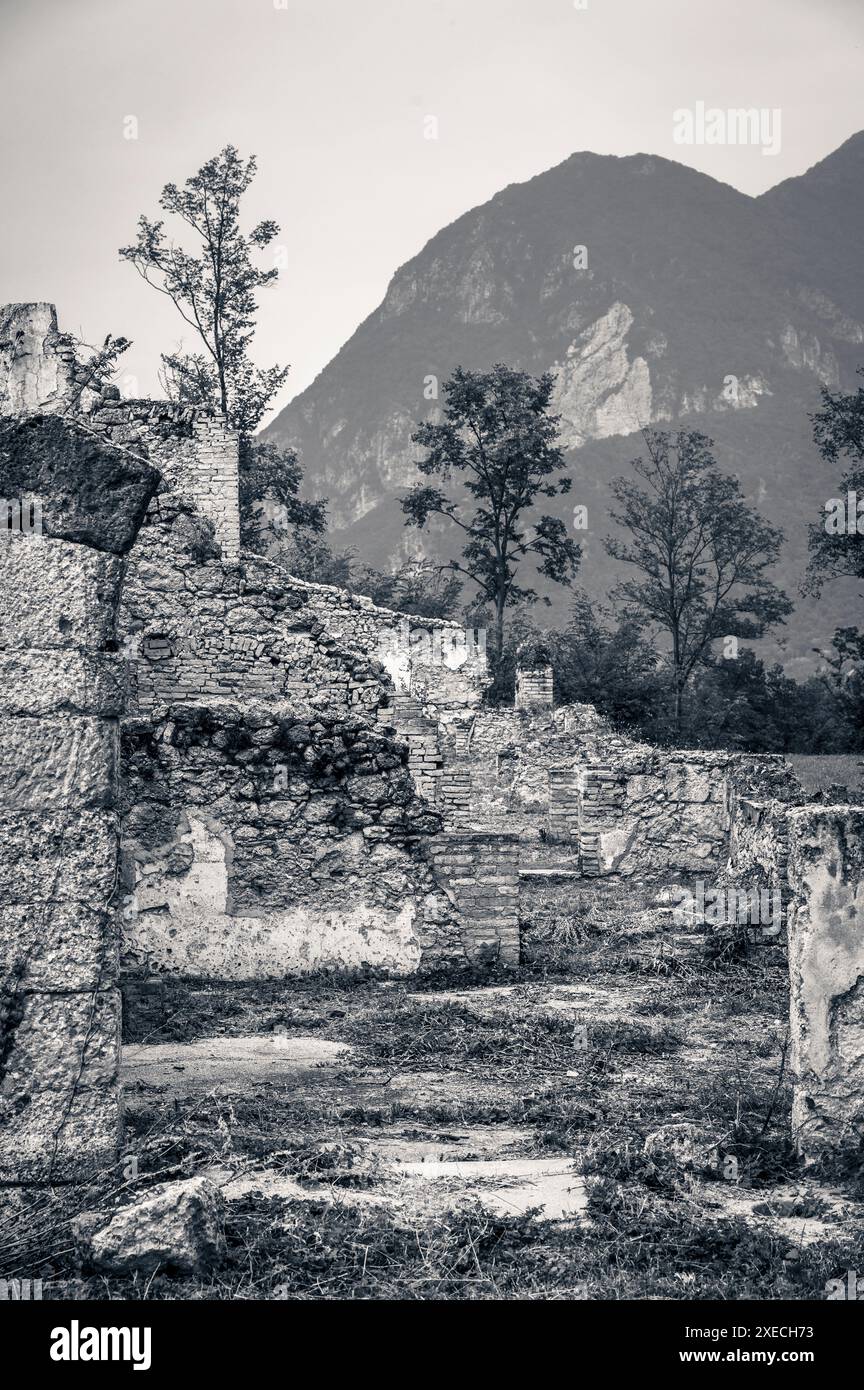 Stratified remains of ancient and modern fortresses. A unique example ...