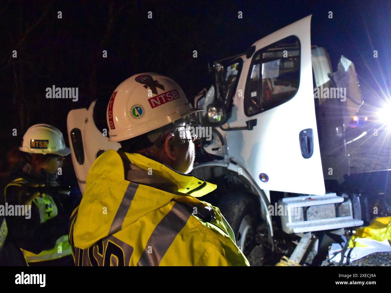 Amtrak accident hi-res stock photography and images - Alamy