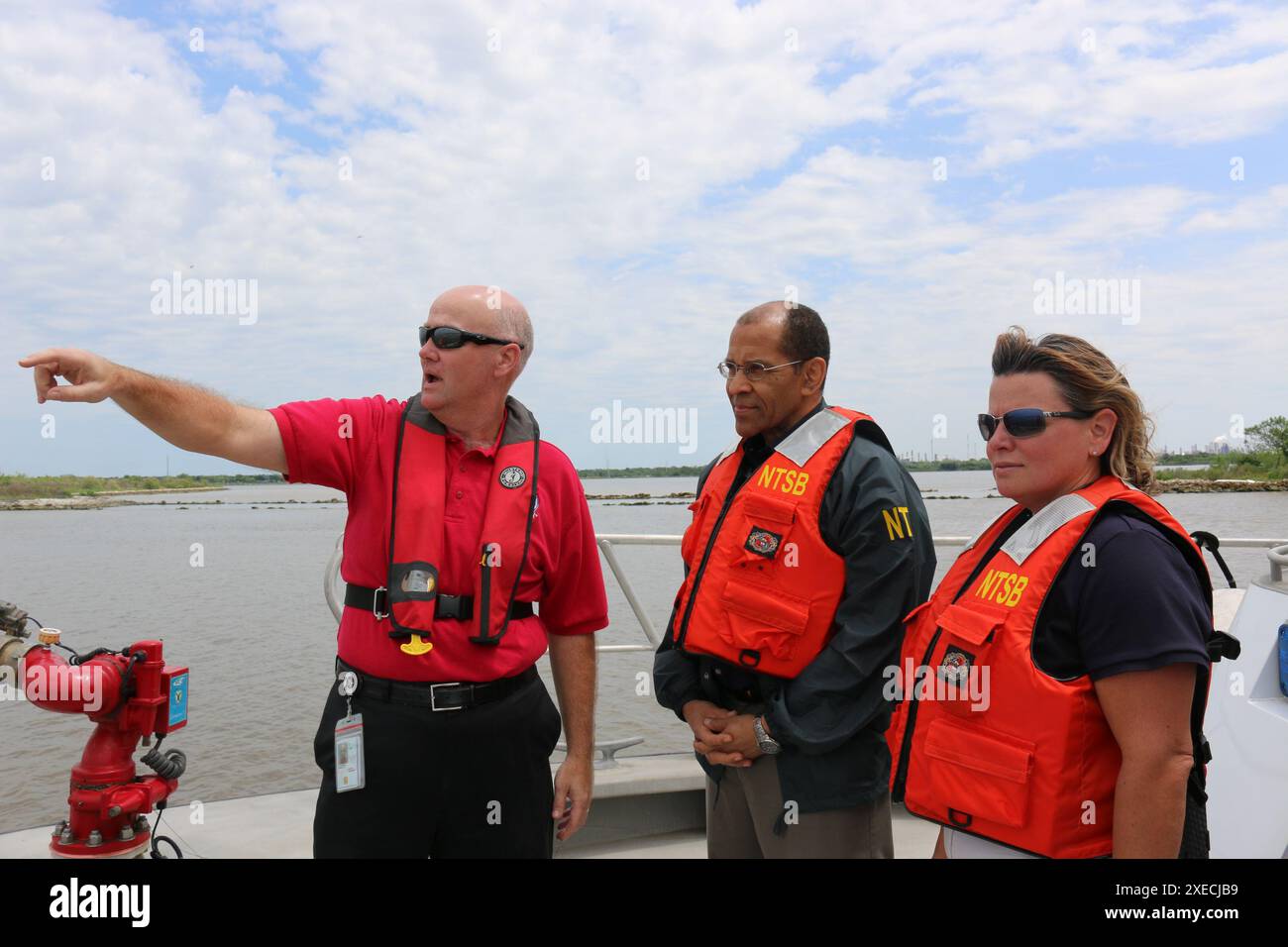 NTSB Chairman Hart and the director of the Office of Marine Safety ...