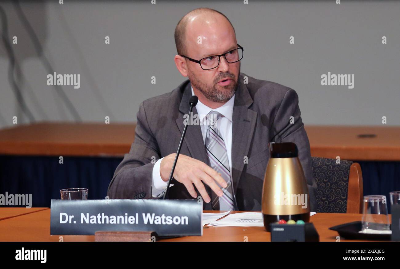 Ntsb highway hi-res stock photography and images - Alamy