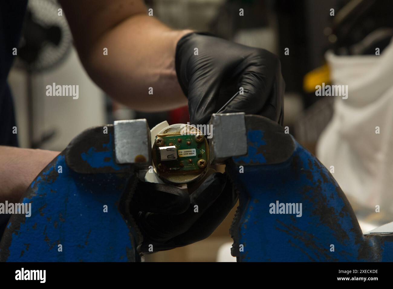 (ABOARD THE USNS APACHE, ATLANTIC OCEAN) — NTSB engineer Douglas ...