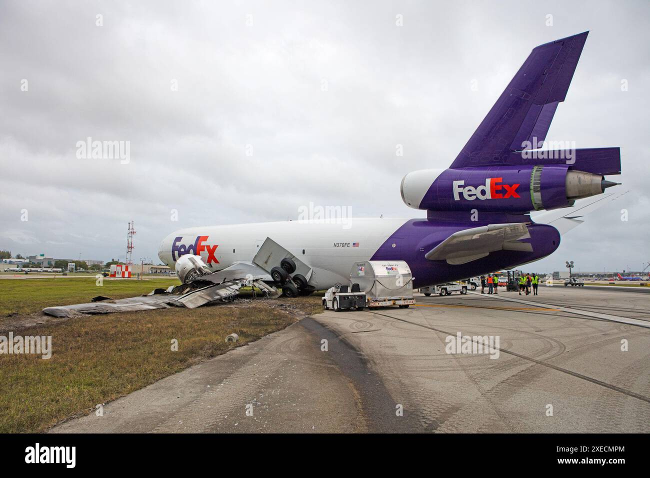 The final resting position of a FedEx MD-10-10F after it left the ...