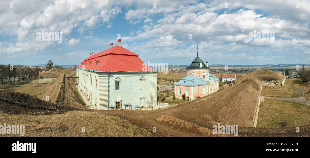 Zolochiv sobieski castle hi-res stock photography and images - Alamy