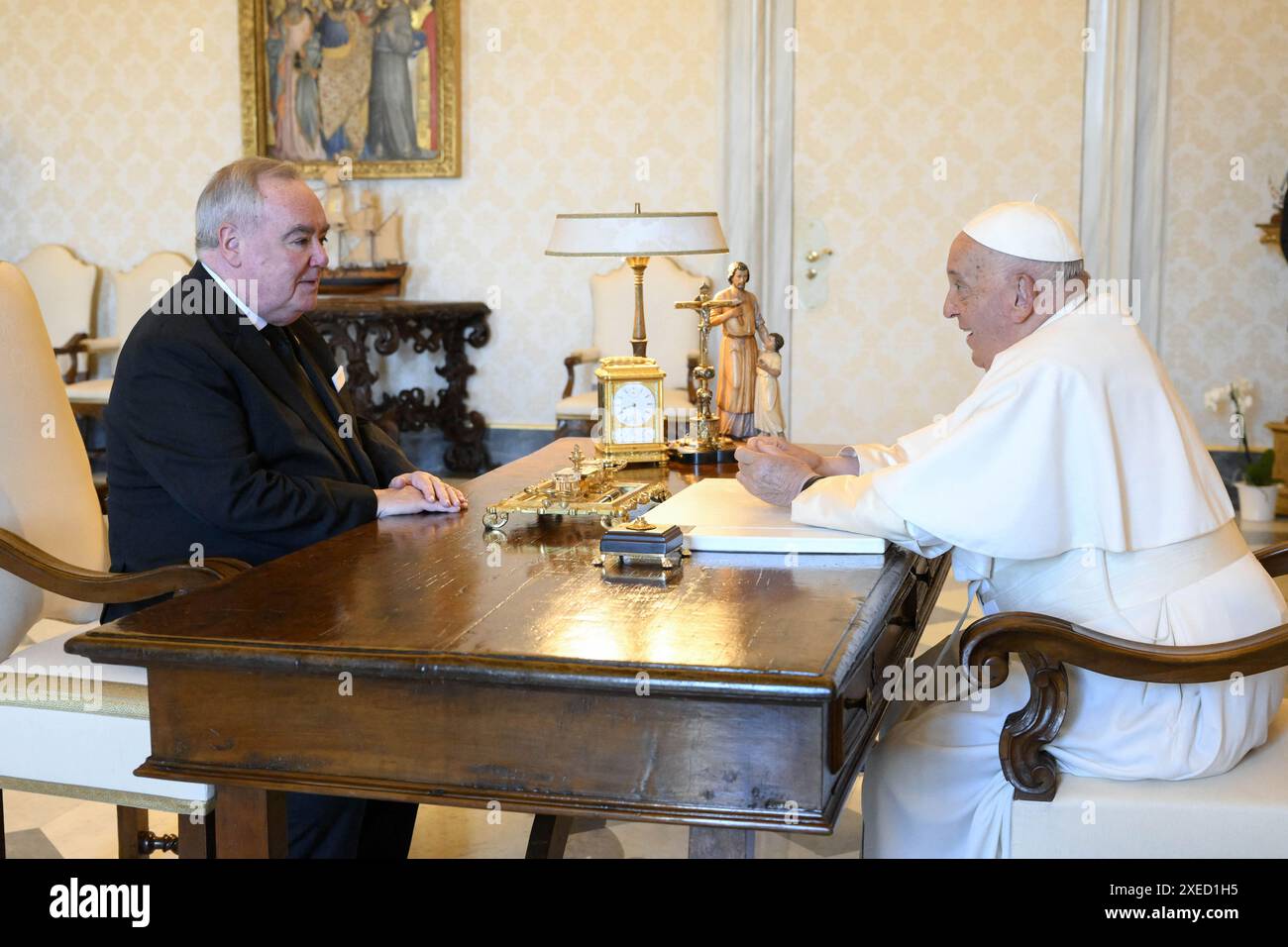 Pope Francis meets Fra' John Timothy Dunlap, Prince and Grand Master ...