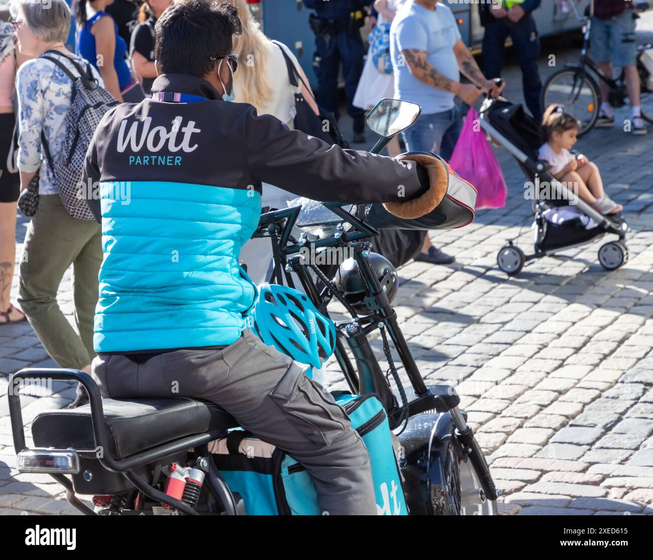 Wolt scooter hi-res stock photography and images - Alamy