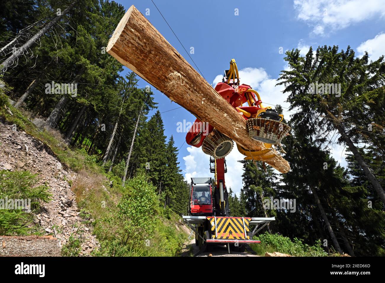 Gehlberg, Germany. 27th June, 2024. The state-of-the-art "Mounty ...