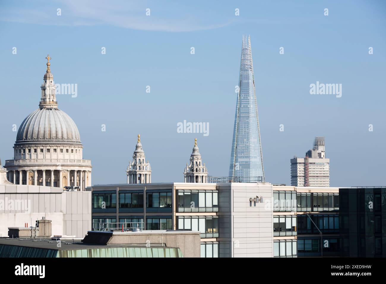 Panorama section, London skyline, with St Pauls cathedral and the ...
