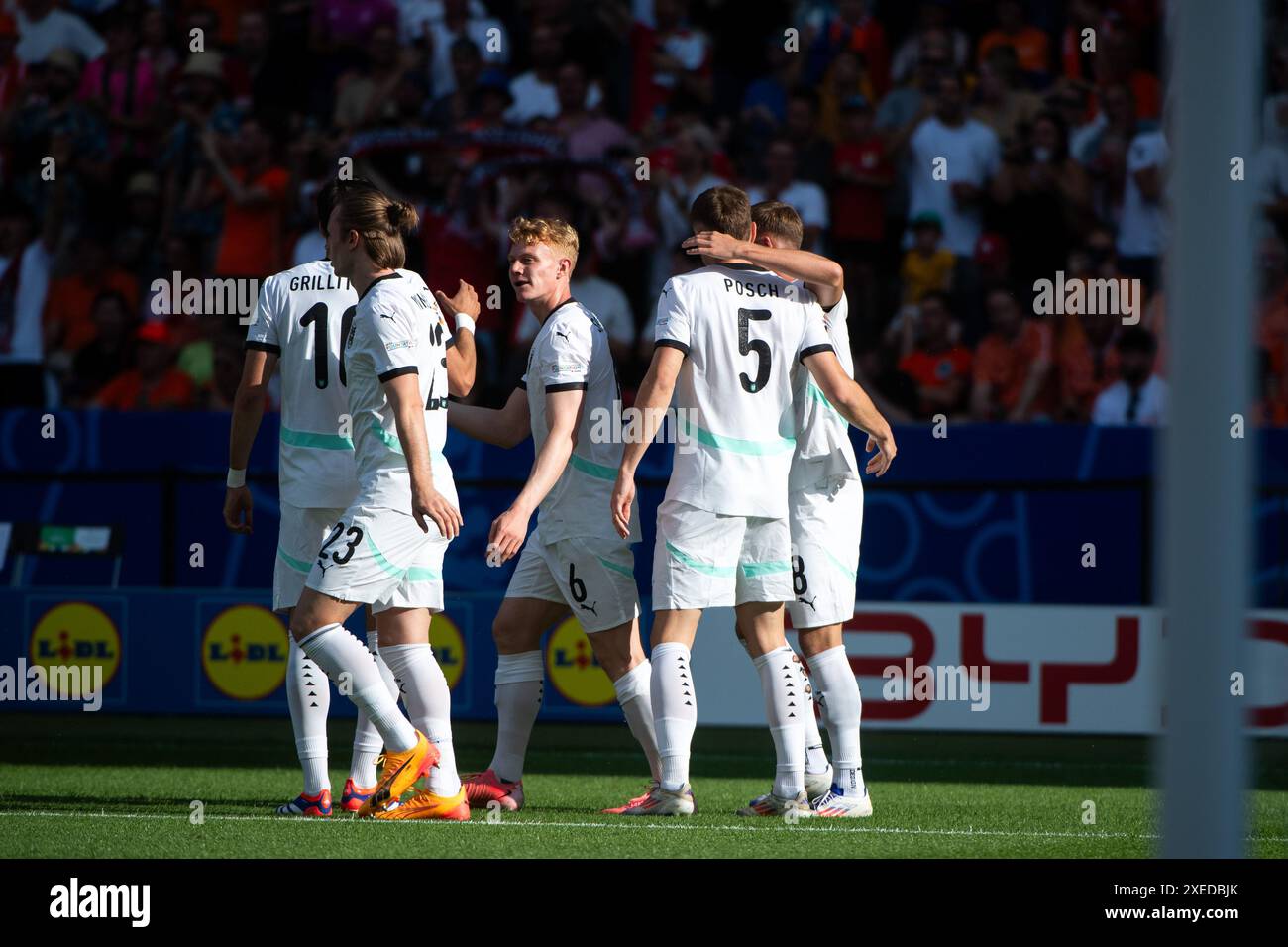 Florian Grillitsch (Oesterreich, #10), Patrick Wimmer (Oesterreich, #23 ...