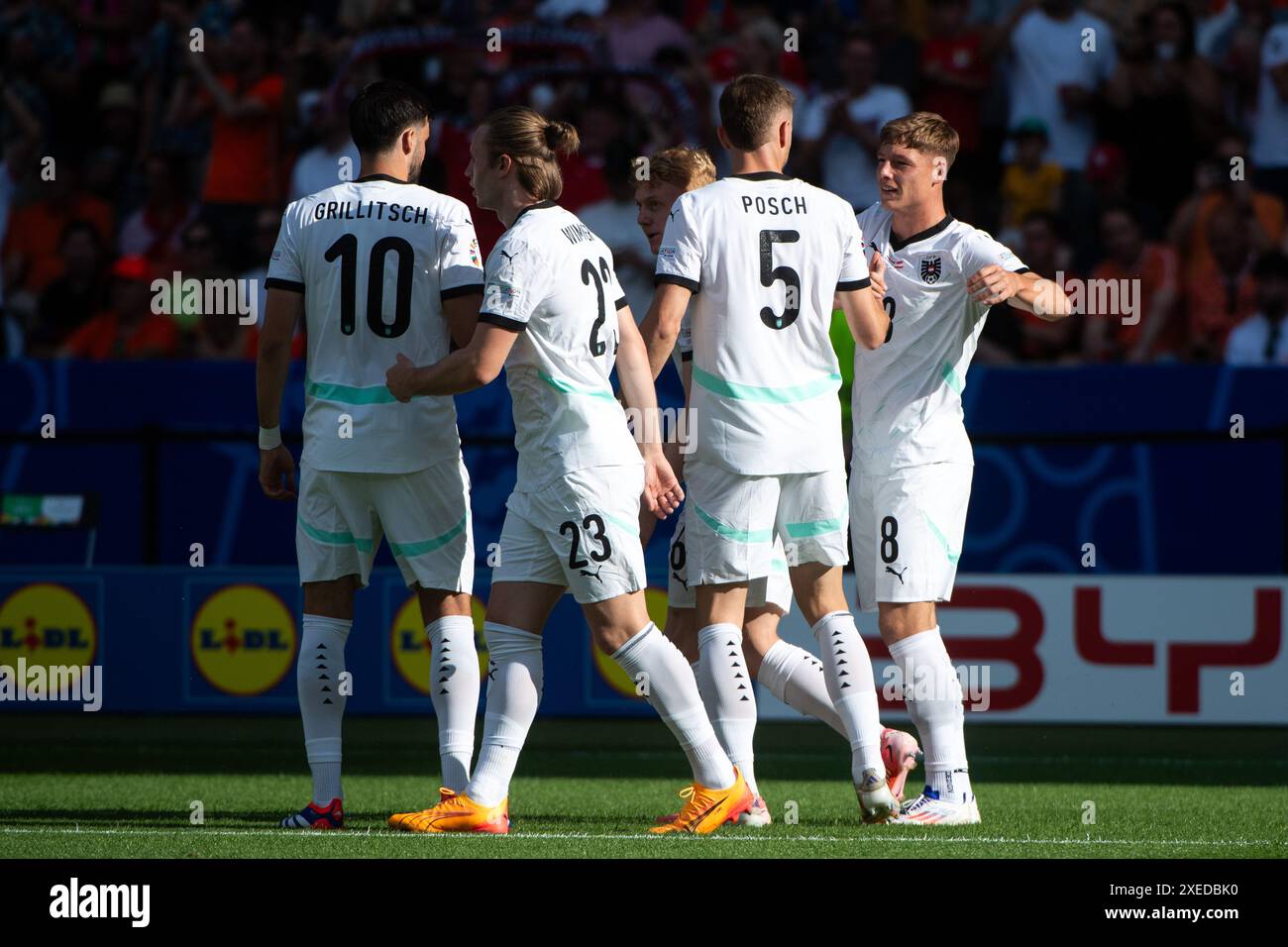 Florian Grillitsch (Oesterreich, #10), Patrick Wimmer (Oesterreich, #23 ...