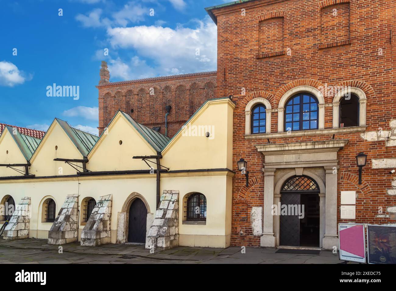 Synagogue wall hi-res stock photography and images - Alamy