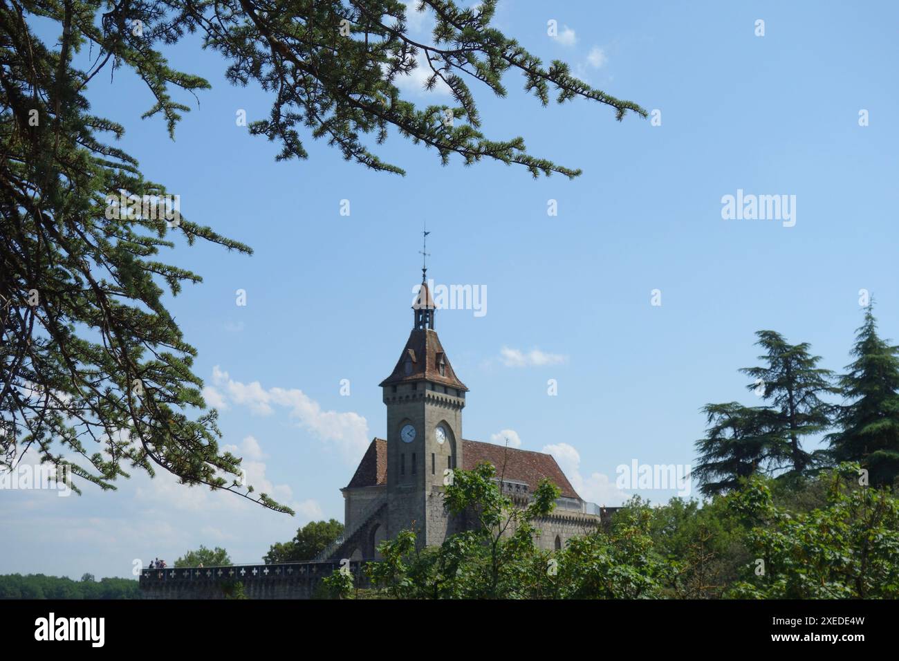 Cha teau de rocamadour hi-res stock photography and images - Alamy