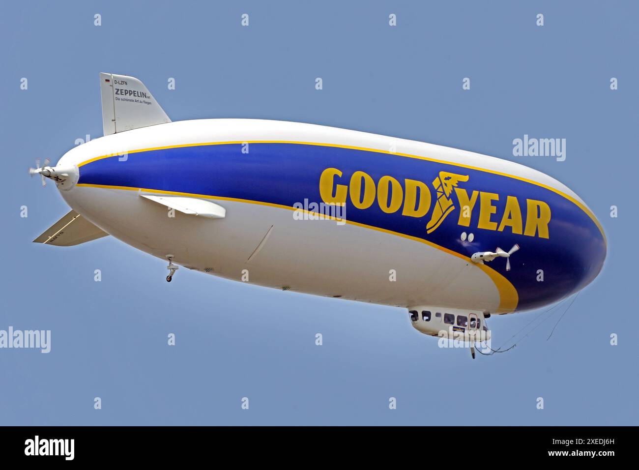 Friedrichshafen zeppelin nt hi-res stock photography and images - Alamy