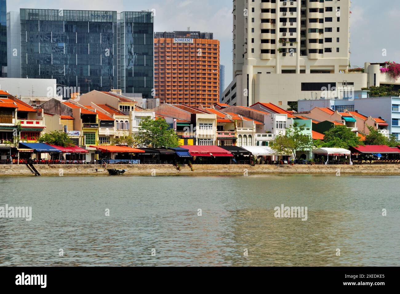 City skyline seen from Singapore River Cruise, Clark Quay Jetty ...