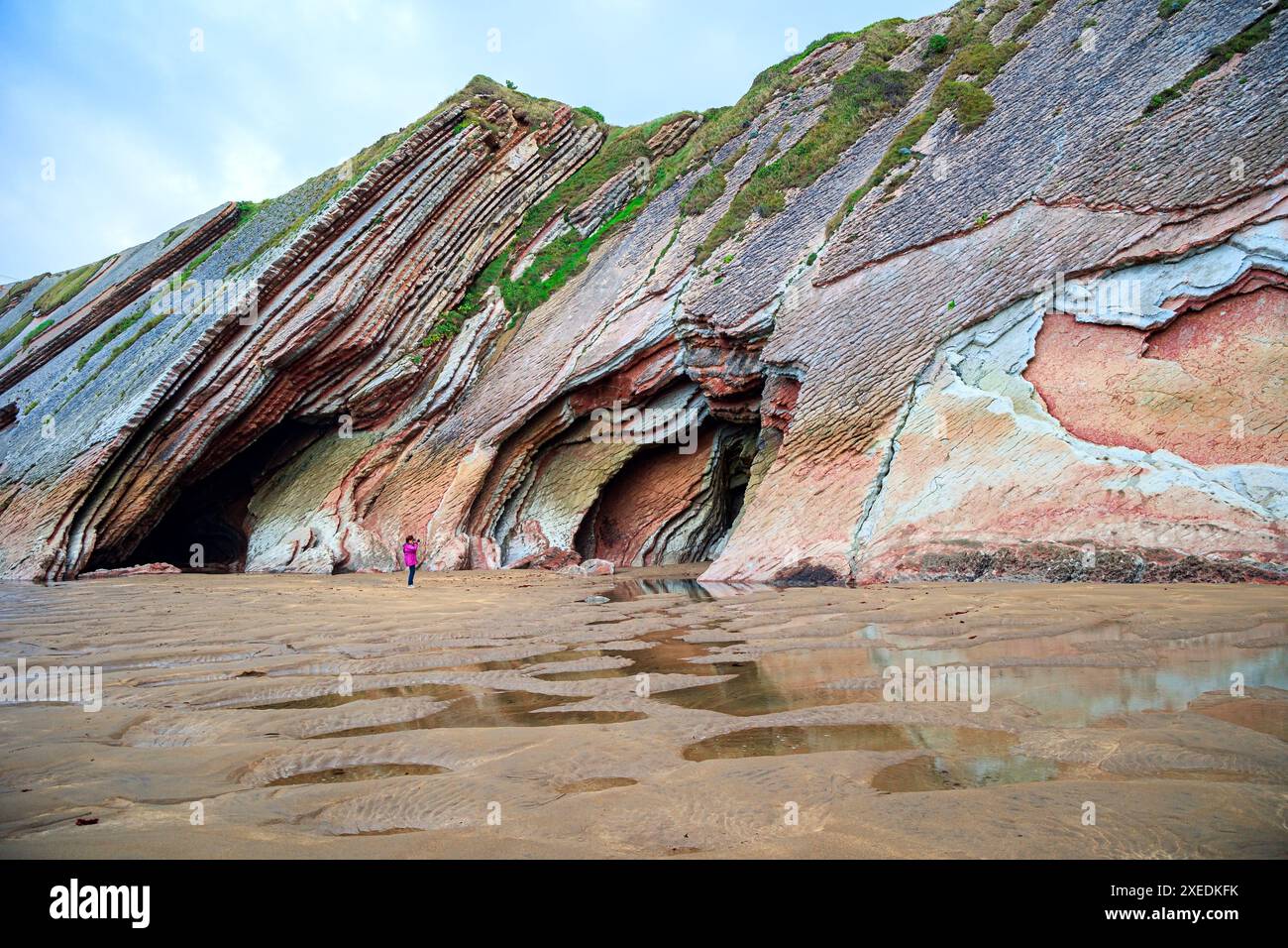 Underwater rocks hi-res stock photography and images - Alamy