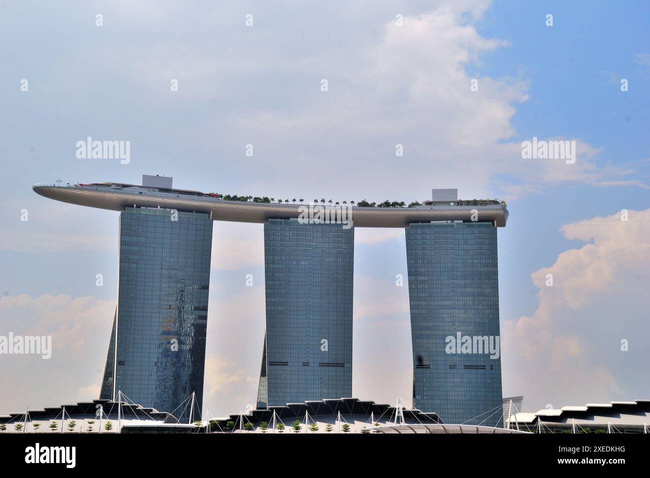 Marina Bay Sands Hotel seen from Singapore River Cruise, Clark Quay ...