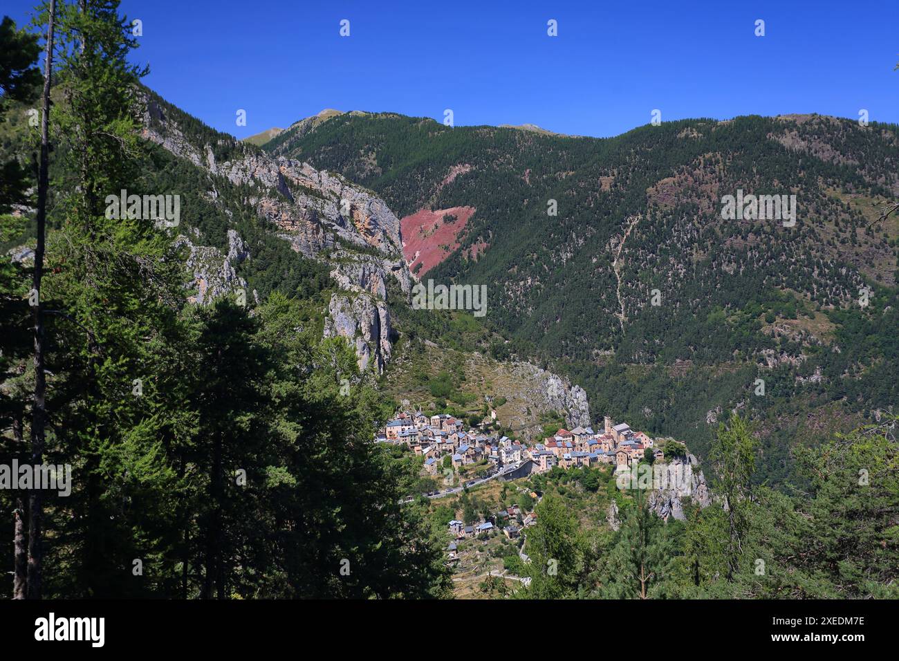 The village of Roubion in the Mercantour national park, Alpes-Maritimes ...