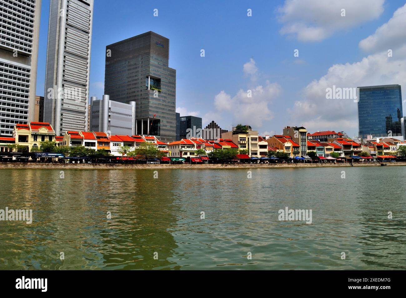 City skyline seen from Singapore River Cruise, Clark Quay Jetty ...