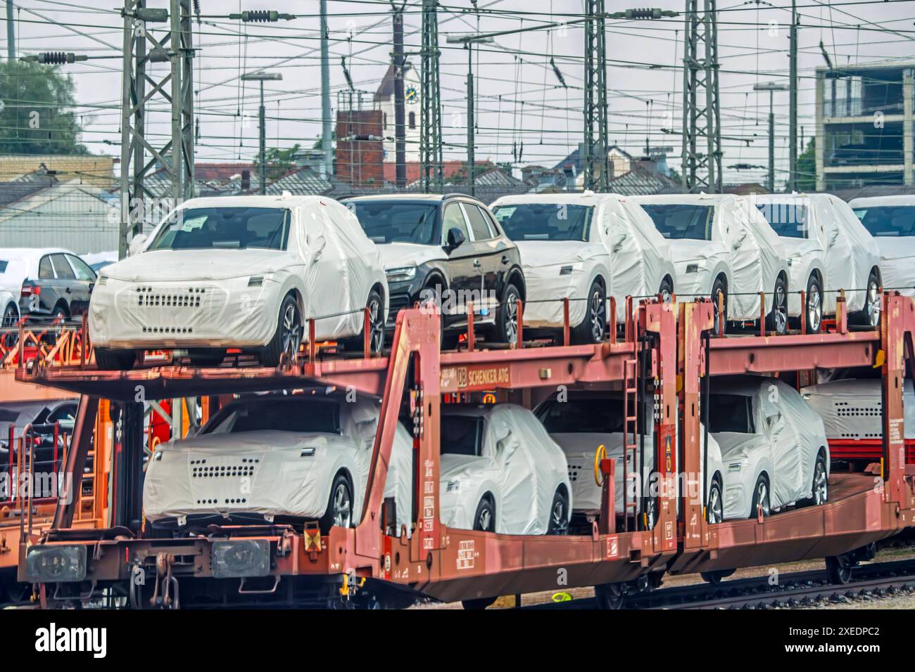 Audi Neufahrzeuge werden mit Waggons der DB Schenker ATG ausgeliefert ...