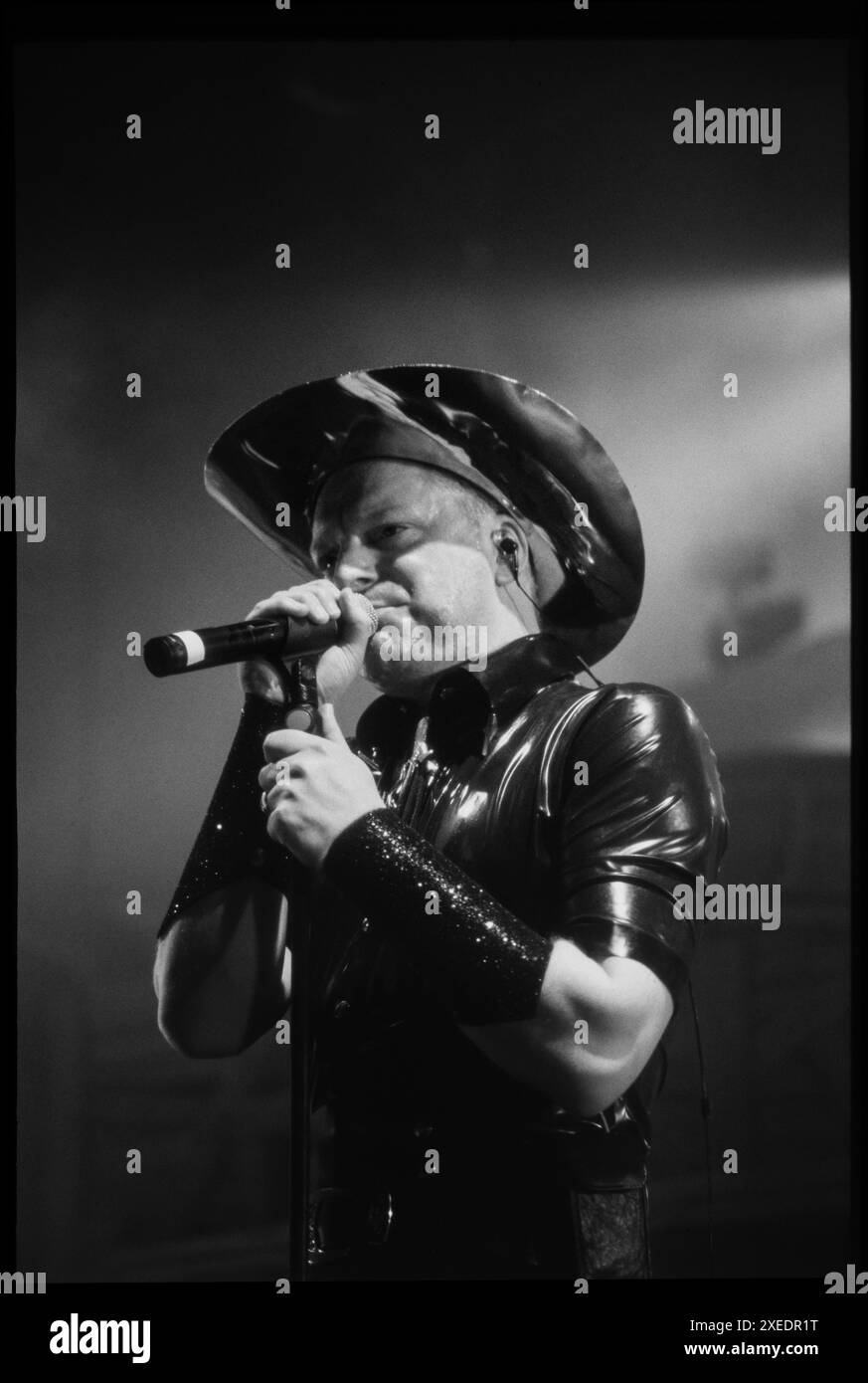 ANDY BELL, ERASURE, 1997: Andy Bell of Erasure live at Cardiff ...