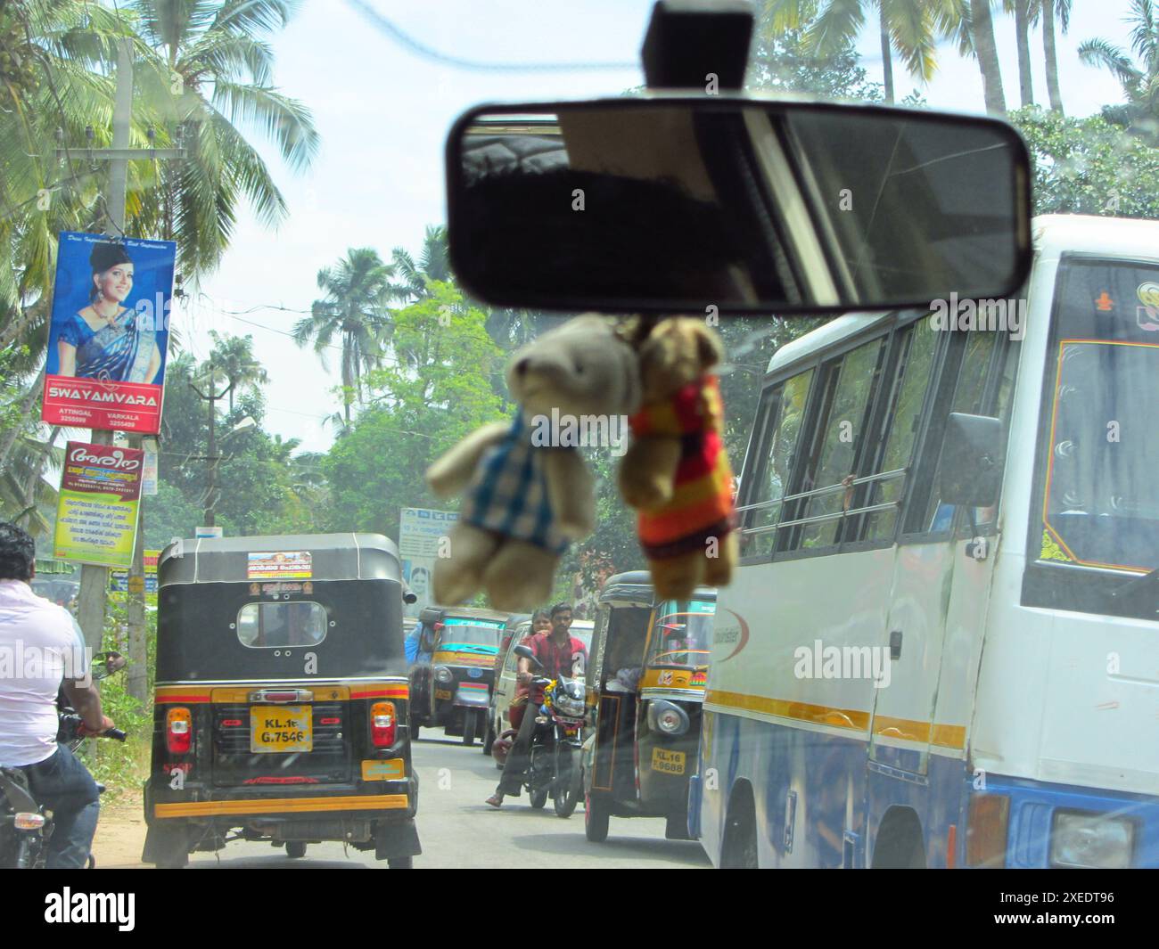 Mobility and road traffic in india Stock Photo - Alamy