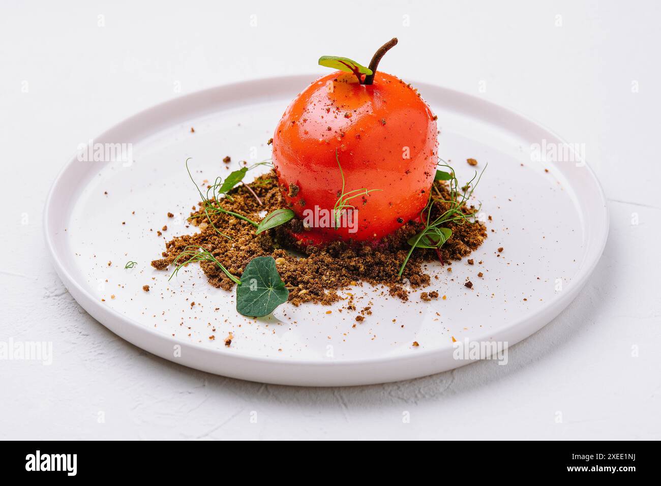 Cake shape unusual hi-res stock photography and images - Alamy