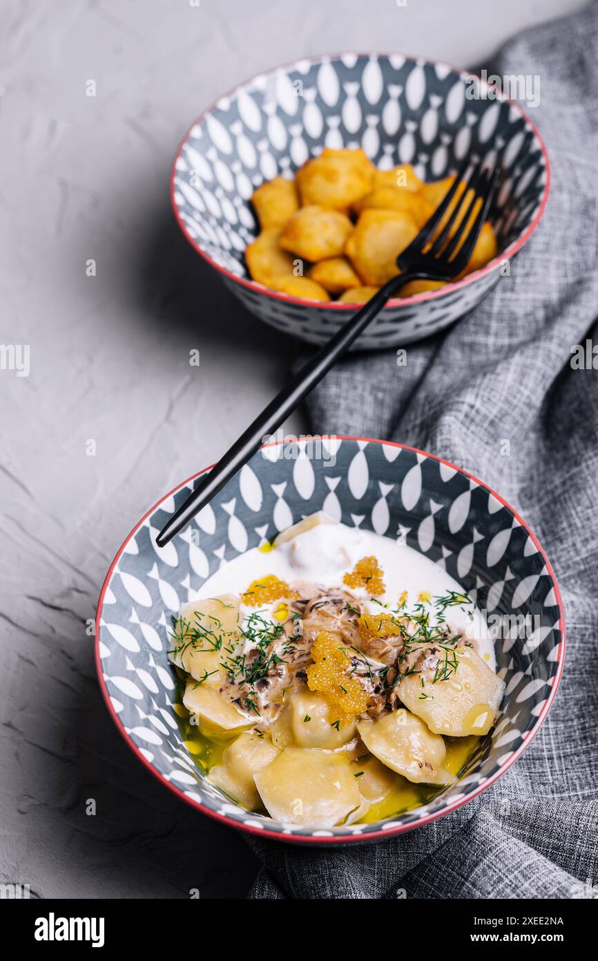 Seafood dumplings hi-res stock photography and images - Alamy