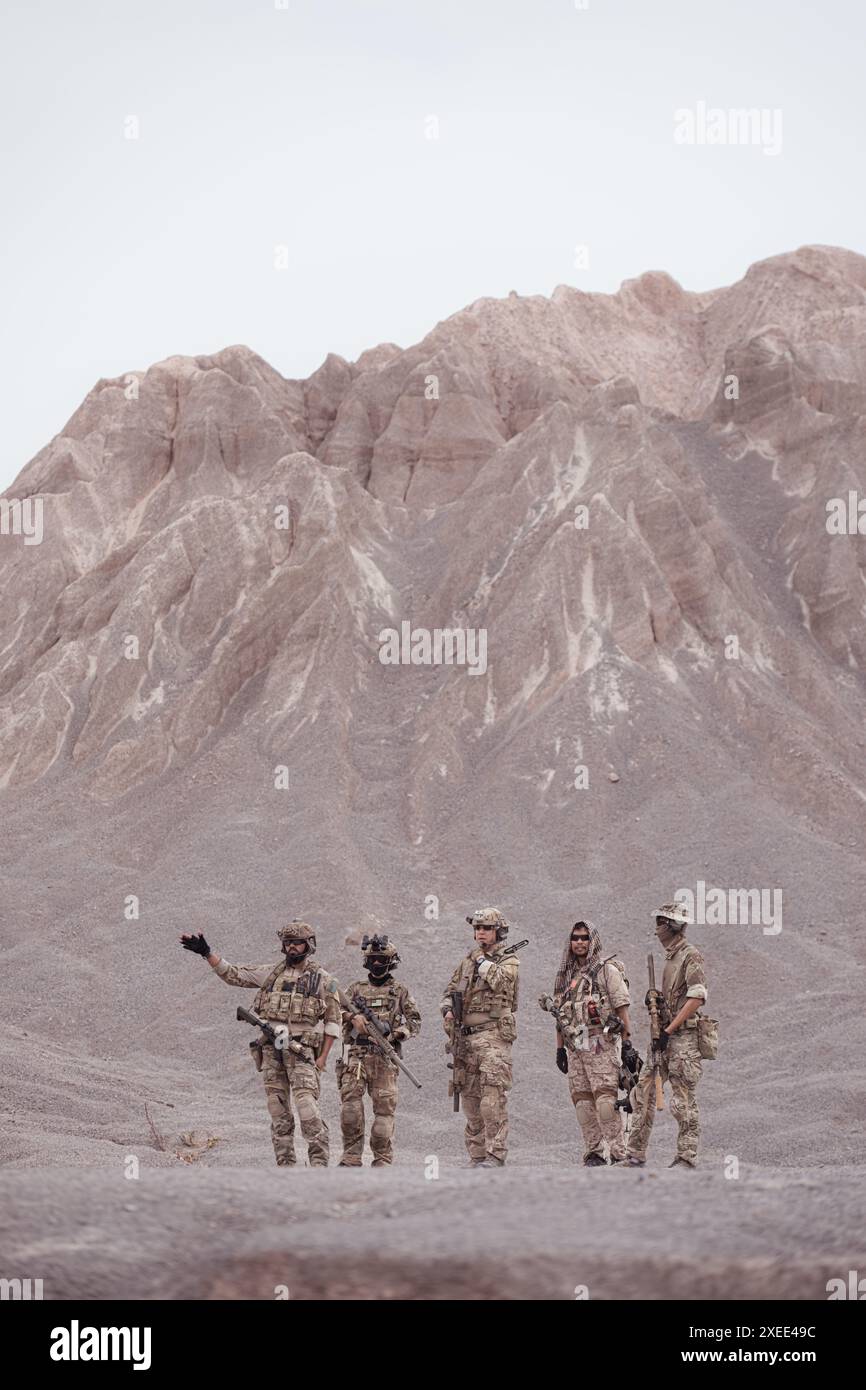 Reconnaissance team hi-res stock photography and images - Alamy