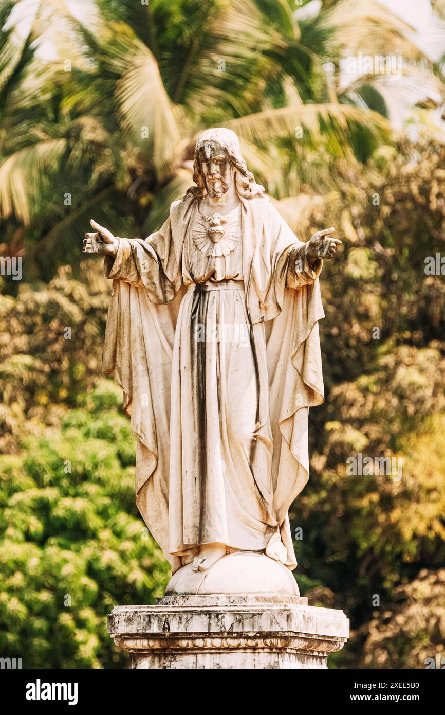 Cultural diversity in goa hi-res stock photography and images - Alamy