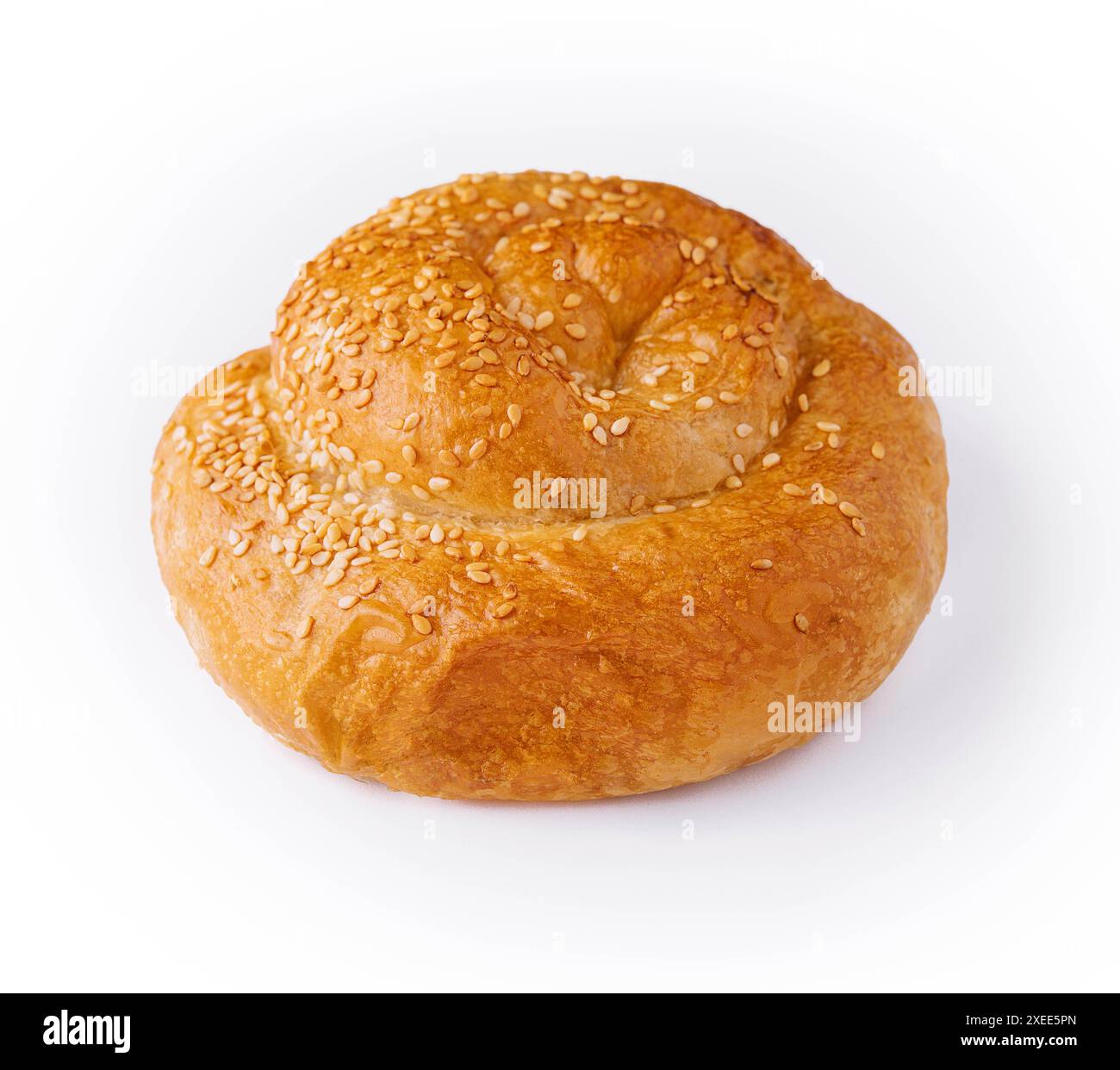 Puff pastry bun rolled up in the form of a snail Stock Photo - Alamy
