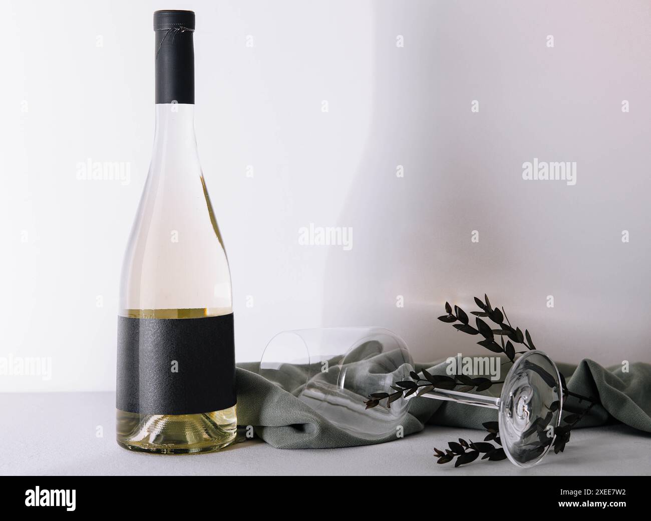 Madeira wine bottle and glasses hi-res stock photography and images - Alamy