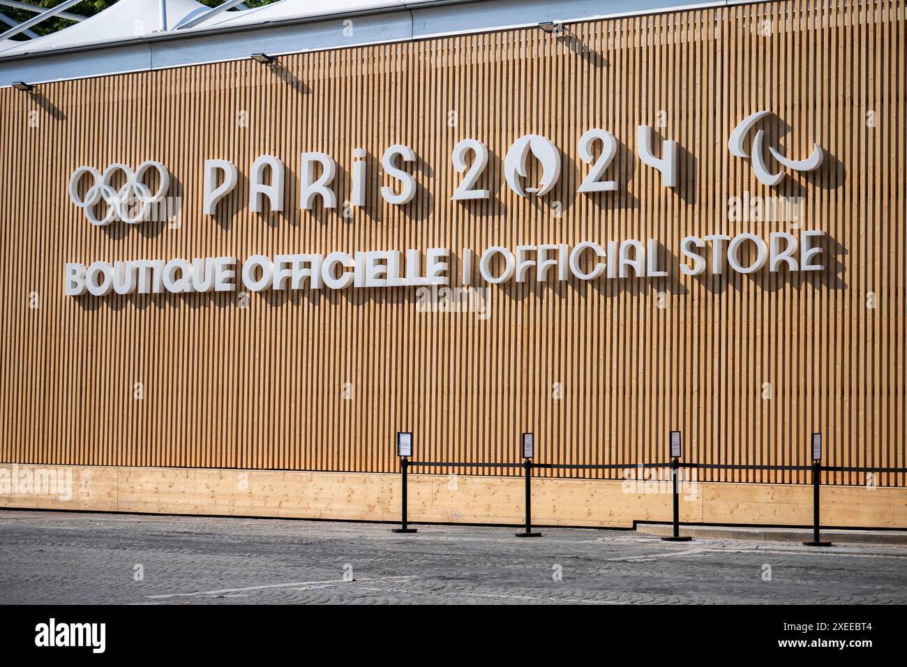 Paris, France. 27th June, 2024. This photograph shows the facade of the ...