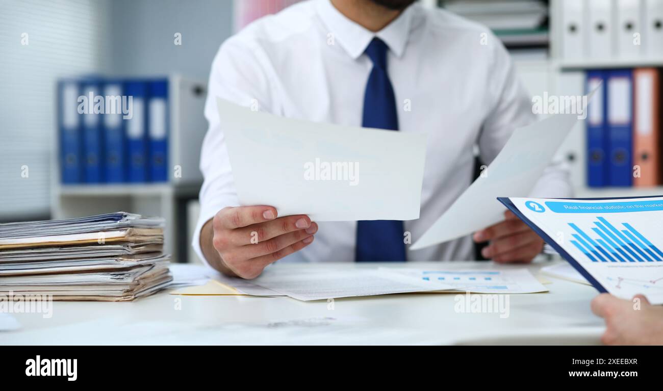 Review situation hi-res stock photography and images - Alamy