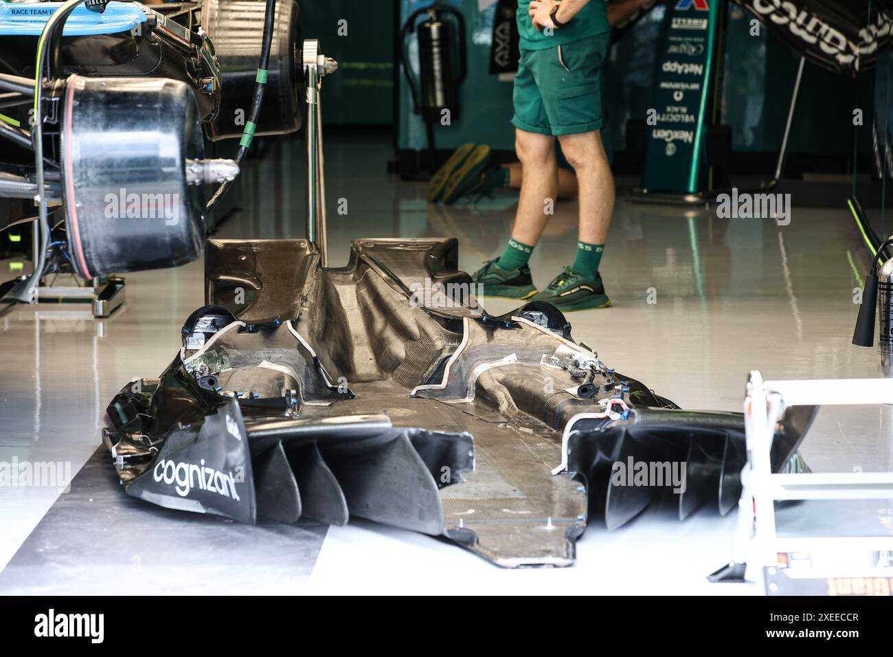 Aston Martin F1 Team AMR23, mechanical detail floor bodywork ...