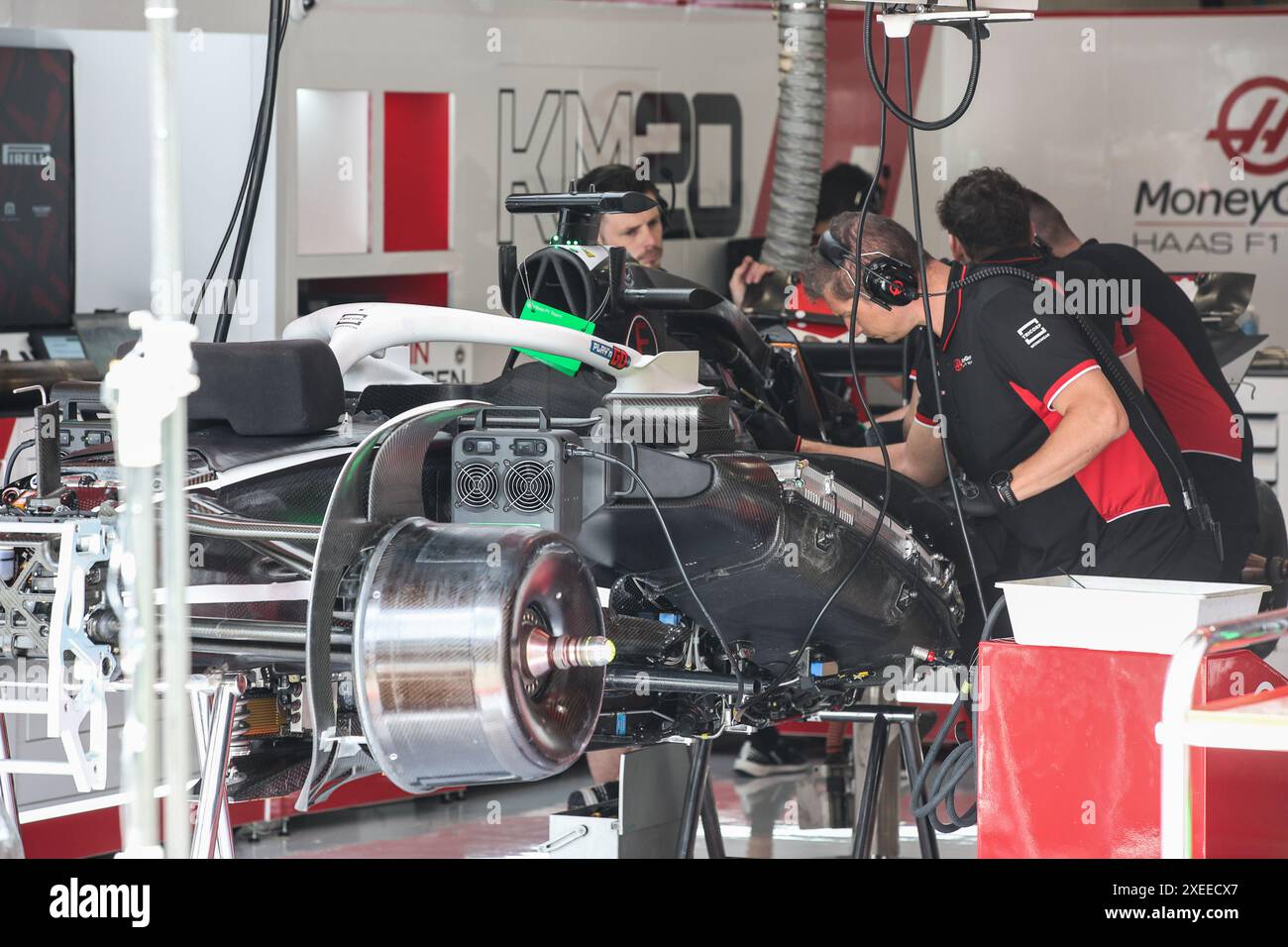 Haas F1 Team VF-24 Ferrari, Mechanical detail bodywork, carrosserie ...
