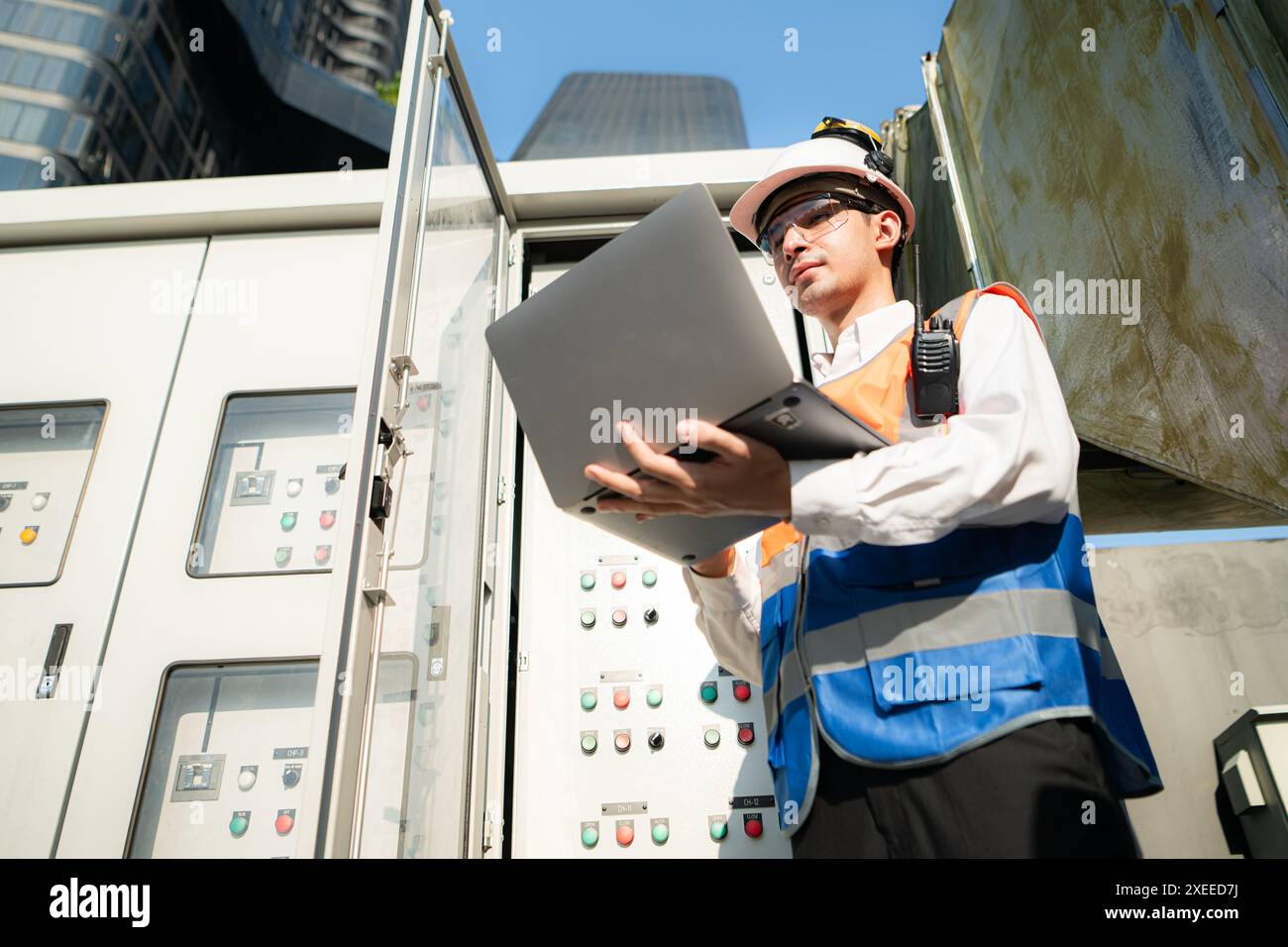 Terminal control panel assembly hi-res stock photography and images - Alamy