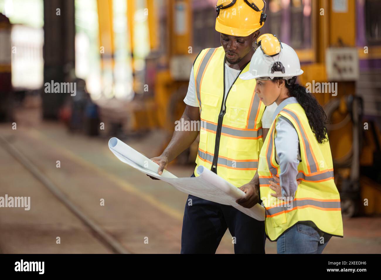 Railway technicians and engineers, Inspect the trains in train repair ...