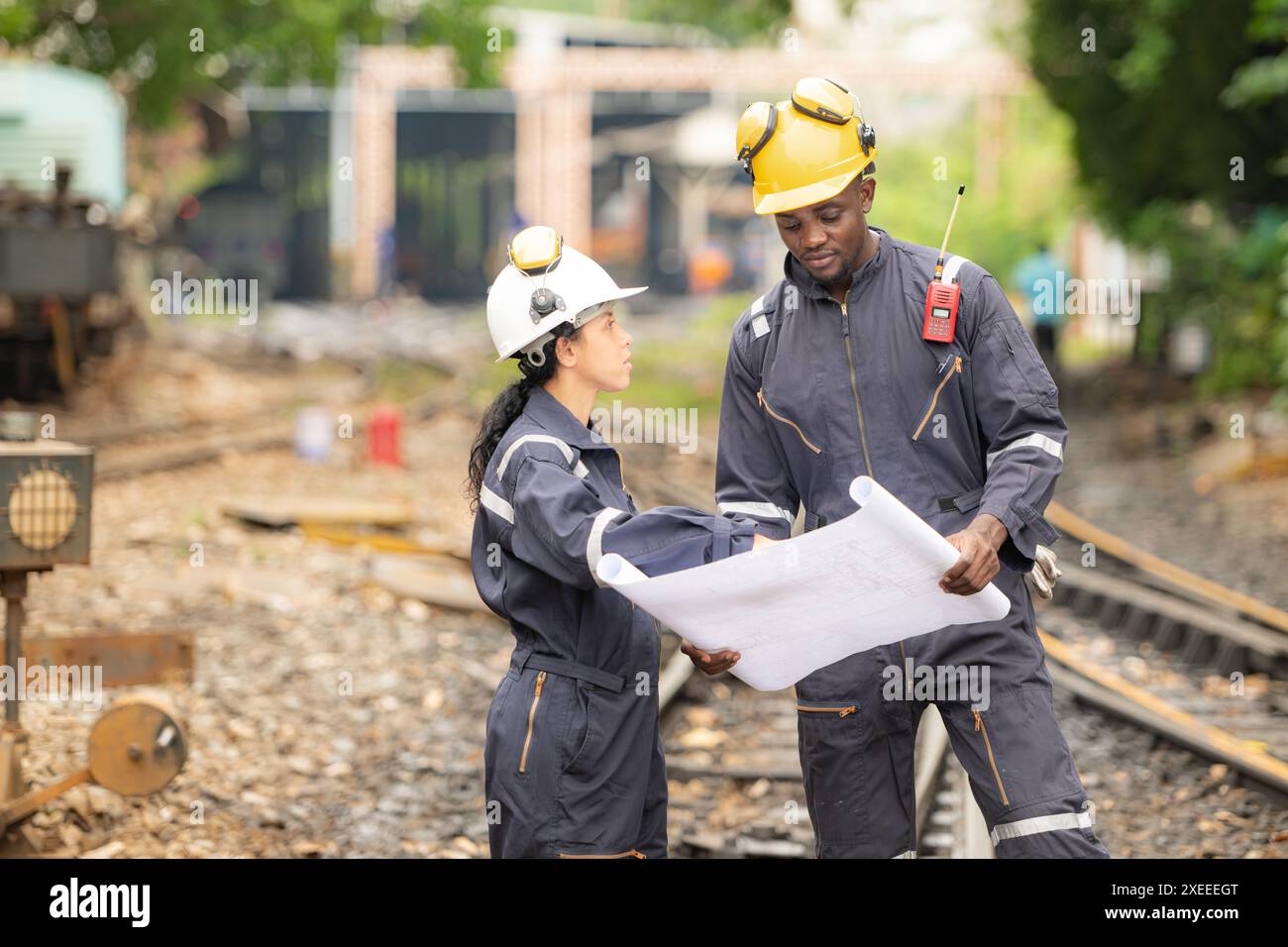 Person working on the railroad tracks hi-res stock photography and ...