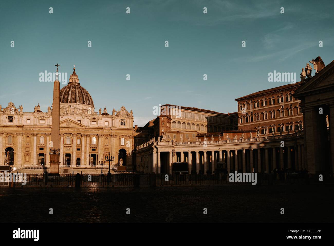 Vatican city landmarks hi-res stock photography and images - Alamy