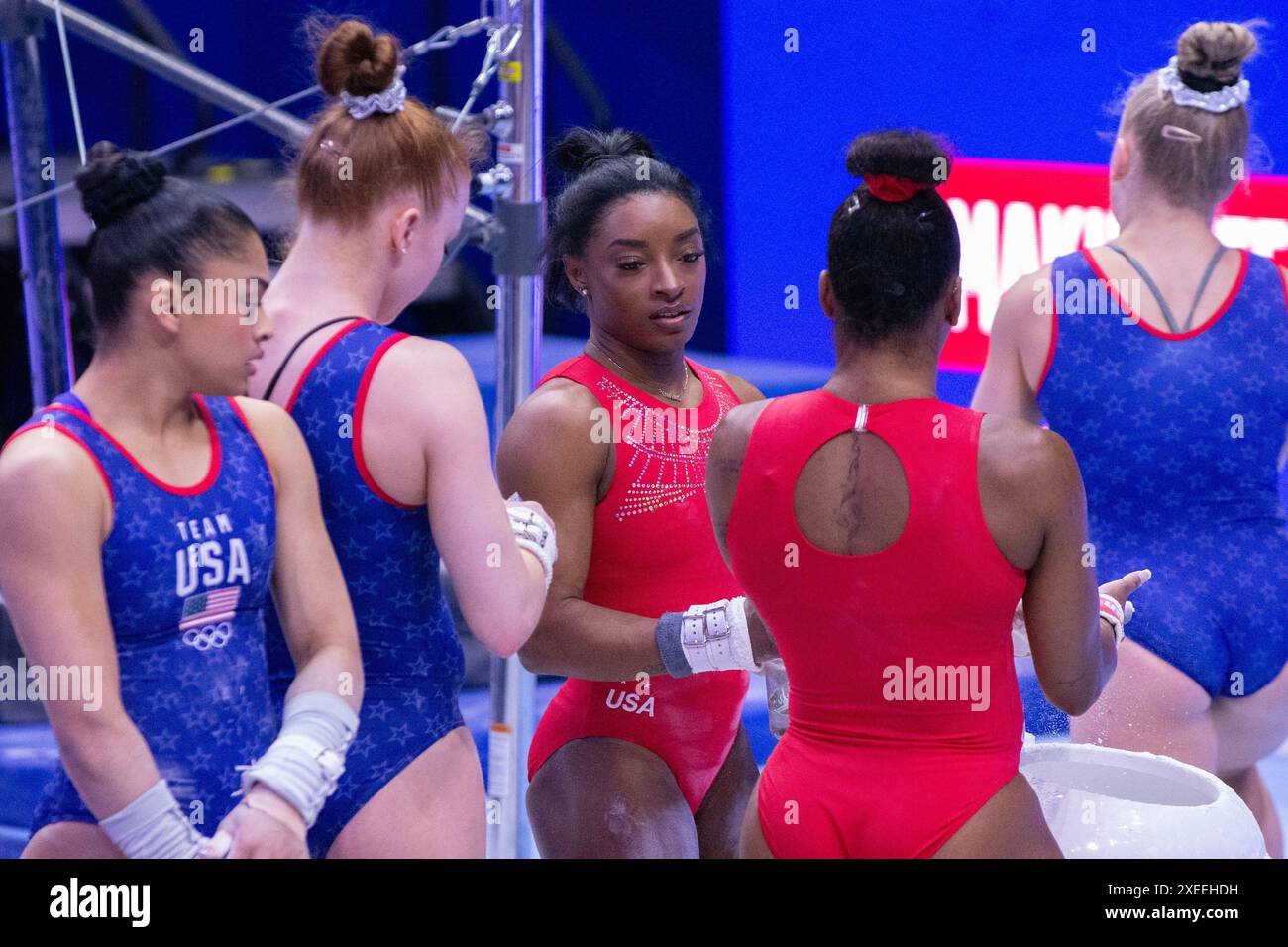 Minneapolis, Minnesota, USA. 26th June, 2024. SIMONE BILES chats with ...
