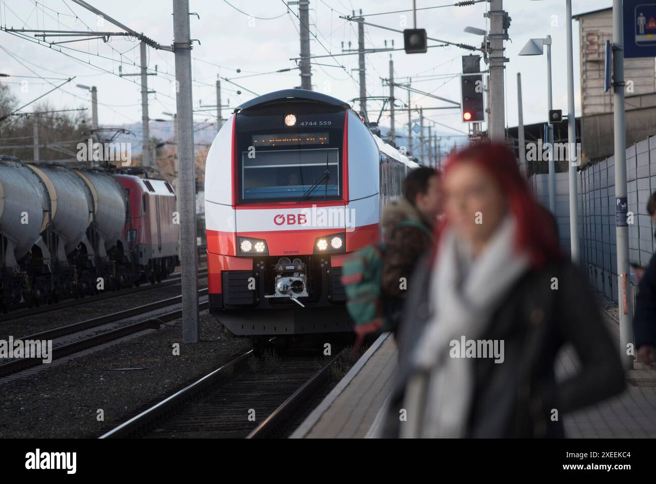 Passenger logistics hi-res stock photography and images - Alamy