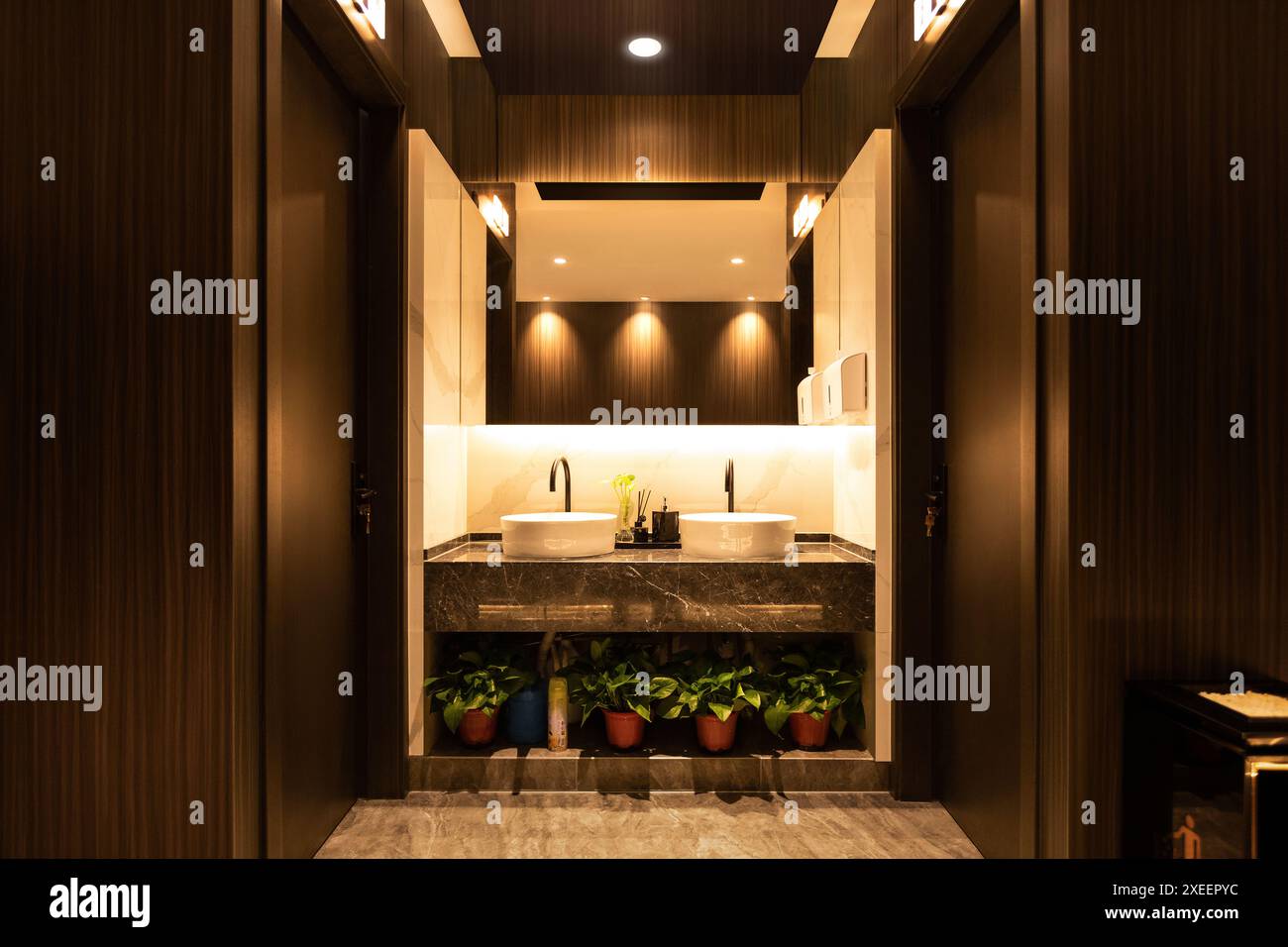 Warm and peaceful restaurant environment Stock Photo - Alamy