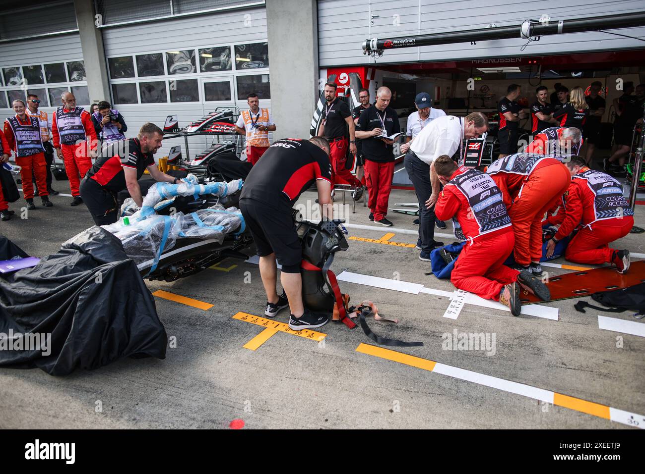 Marshall, commissaire de piste, marshal, marshalls, marshals Etrication ...