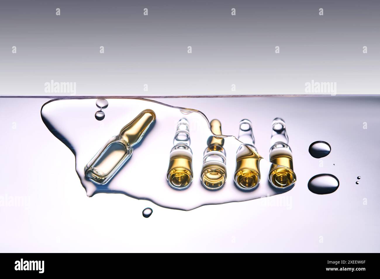 Glass medicine ampoules liquid hi-res stock photography and images - Alamy