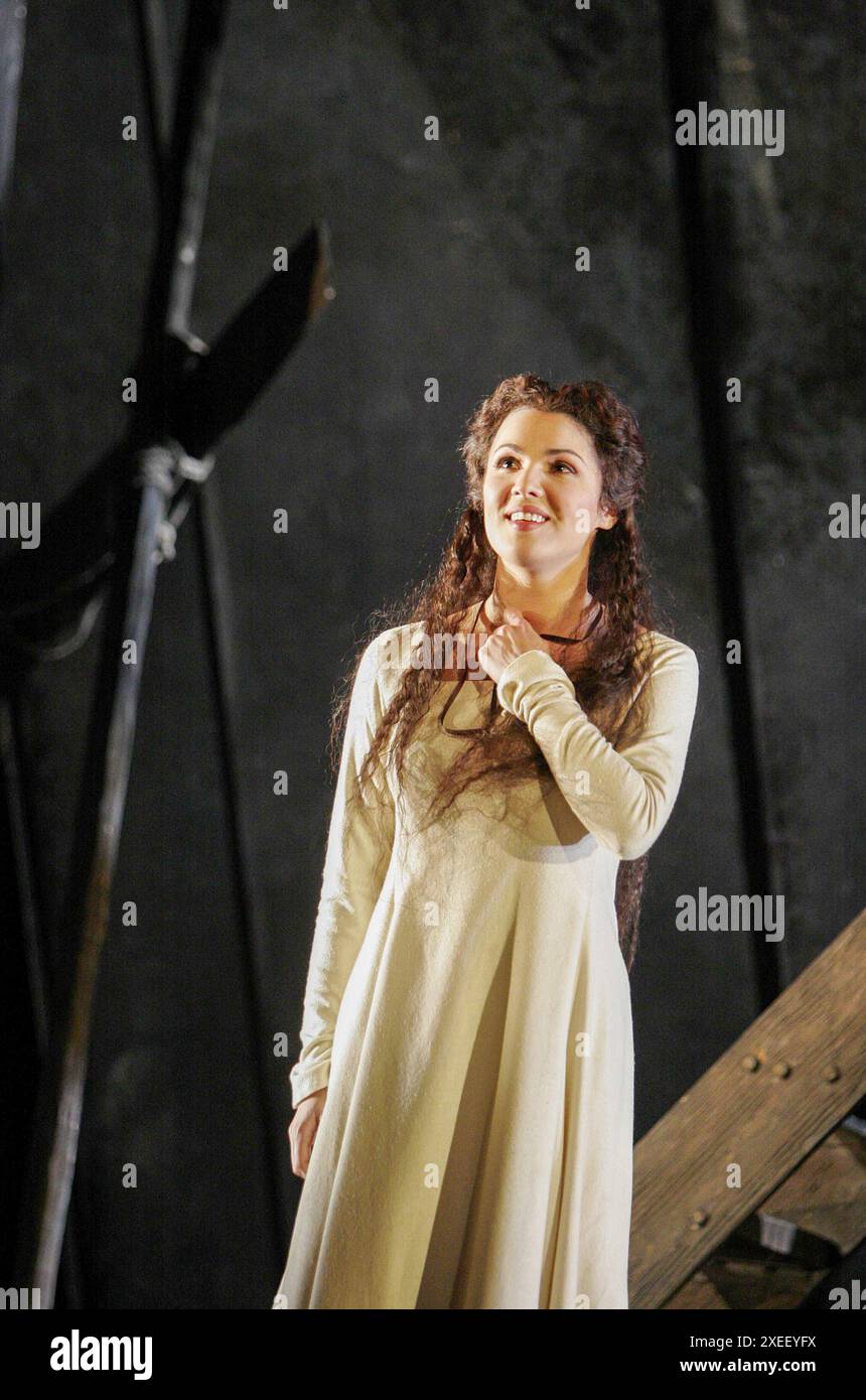 Anna netrebko 2005 hi-res stock photography and images - Alamy