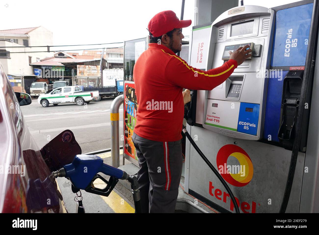 Gas pais hi-res stock photography and images - Alamy