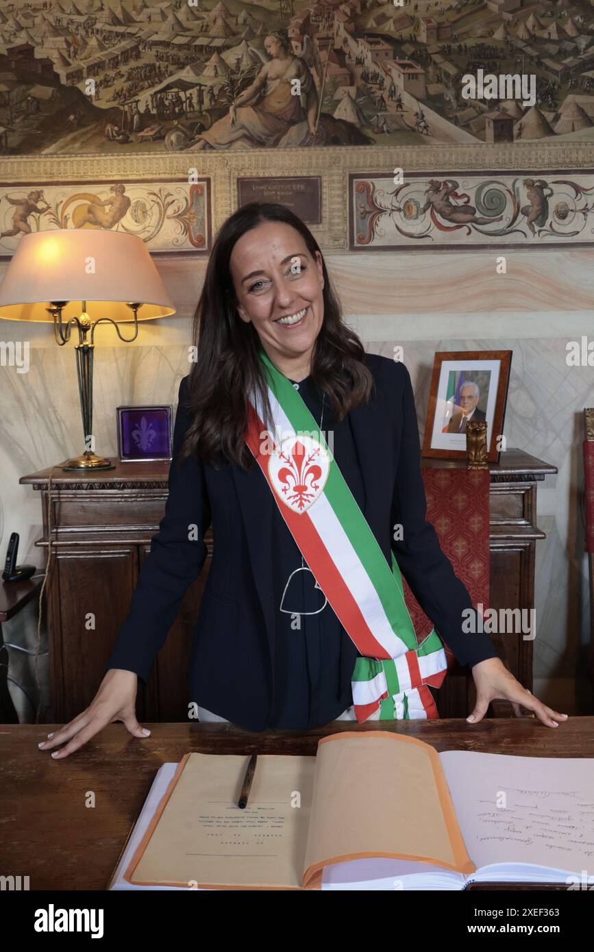 Florence - Florence - Handover and tricolor band, in the Clemente Sesto ...