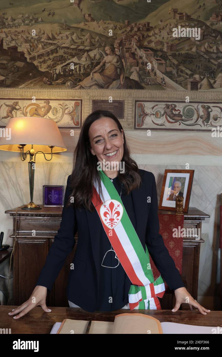 Florence - Florence - Handover and tricolor band, in the Clemente Sesto ...