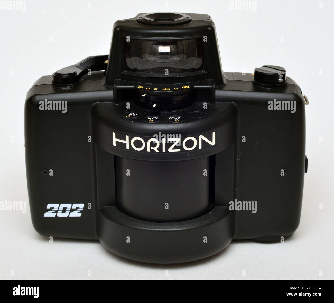 56mm lens hi-res stock photography and images - Alamy