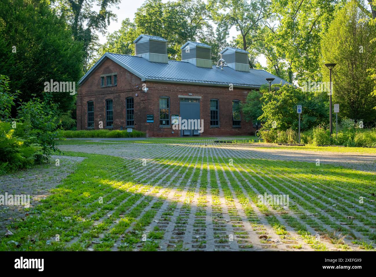 Beacon, NY, USA - 06-25-2024: Beacon Institute of Rivers and Estuaries ...