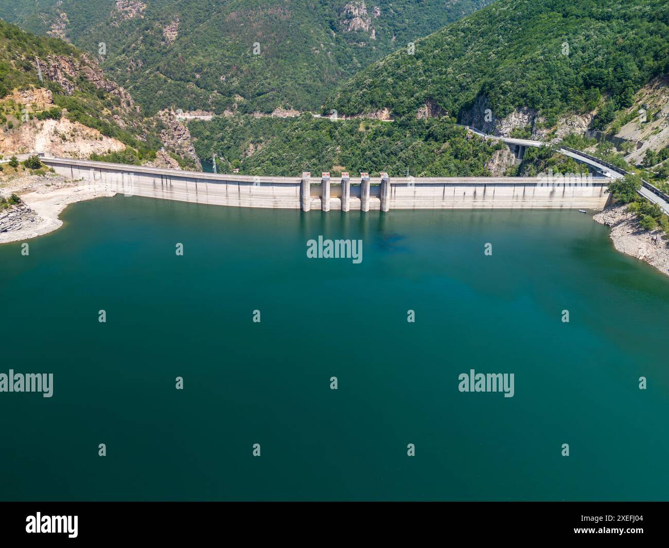 Aerial view of a hydroelectric dam hi-res stock photography and images ...